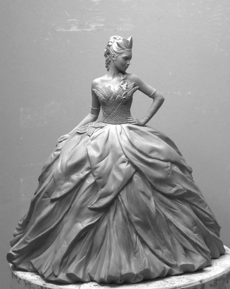 Commission – Lady Figurine – Neil Welch Bronze Sculptor Studio